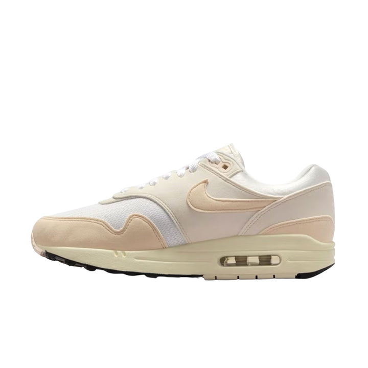 Nike Shoes – Burn Rubber